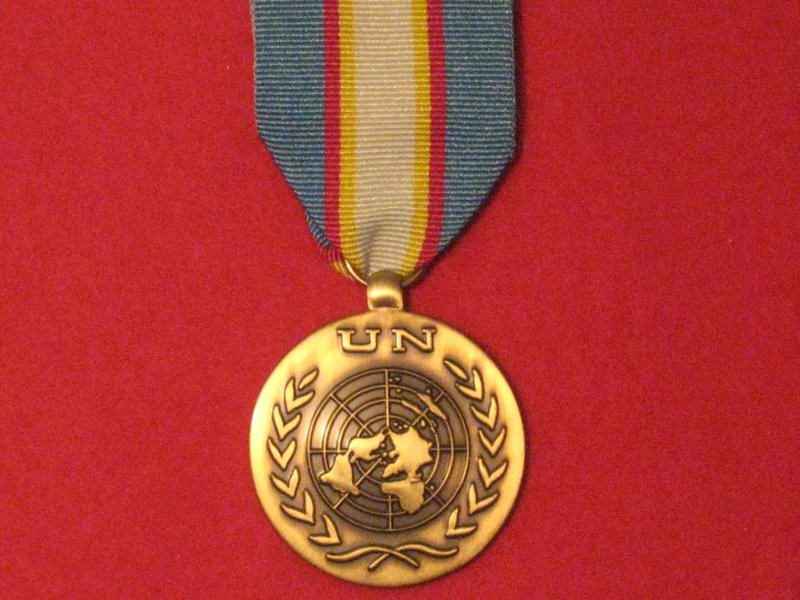 FULL SIZE UNITED NATIONS EAST TIMOR MEDAL UNAMET - Hill Military Medals