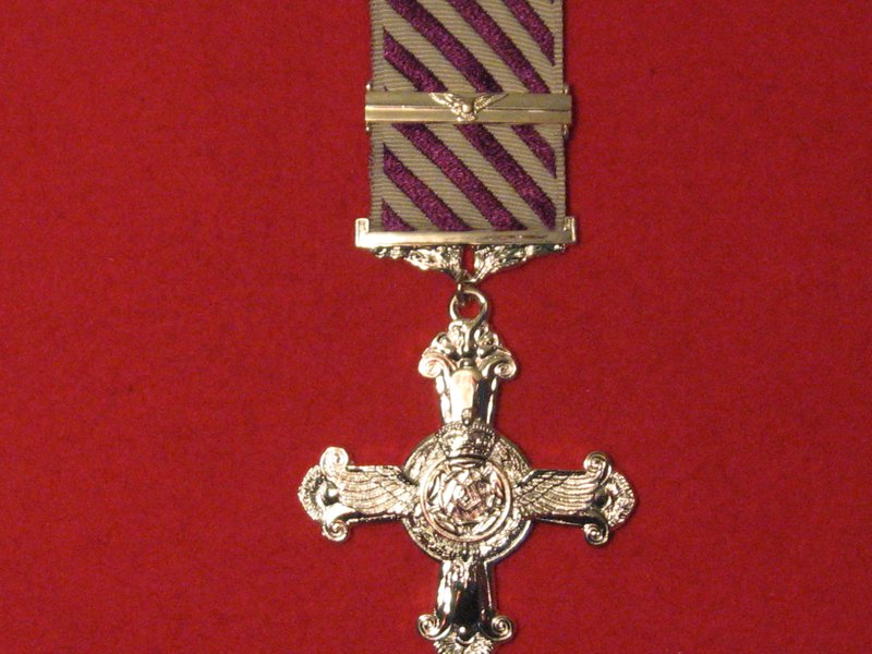 FULL SIZE DISTINGUISHED FLYING CROSS DFC GVI REPLACEMENT MEDAL WITH 2ND ...