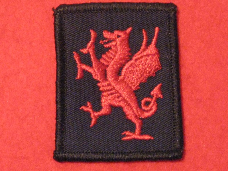 TACTICAL RECOGNITION FLASH BADGE ROYAL WELSH REGIMENT RED ON DARK BLUE ...