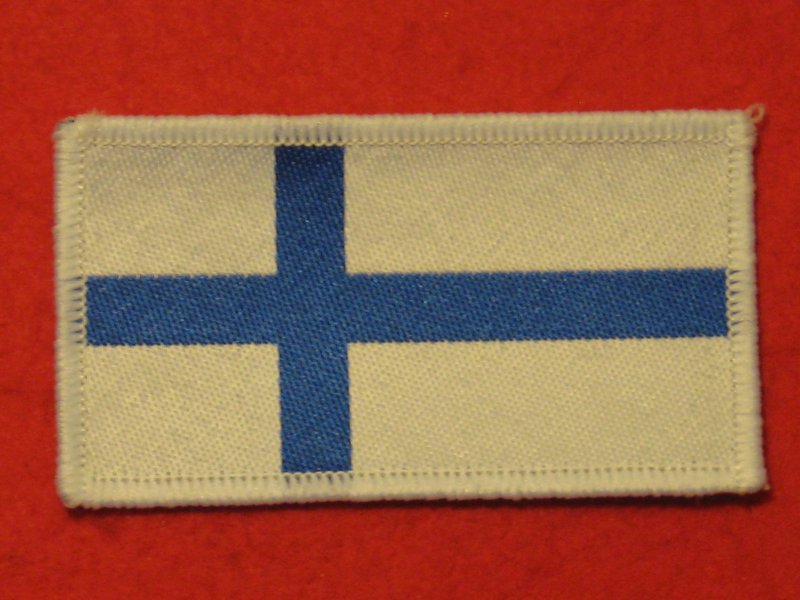 FINLAND FINNISH FLAG BADGE - Hill Military Medals