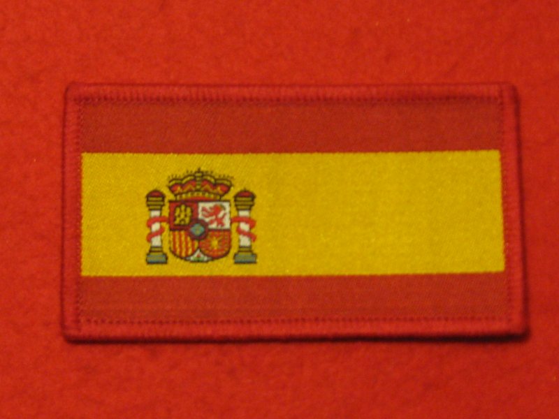 SPAIN SPANISH FLAG BADGE - Hill Military Medals