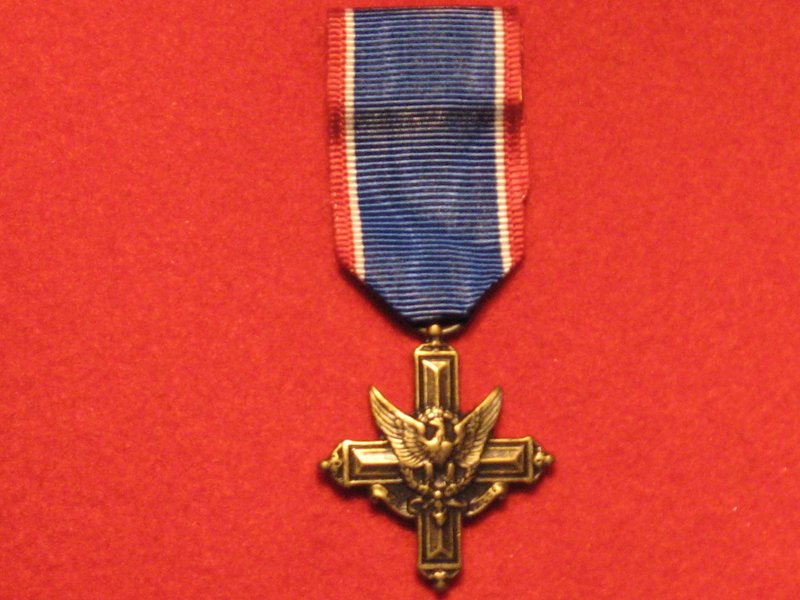 MINIATURE USA UNITED STATES OF AMERICA DISTINGUISHED SERVICE CROSS ...